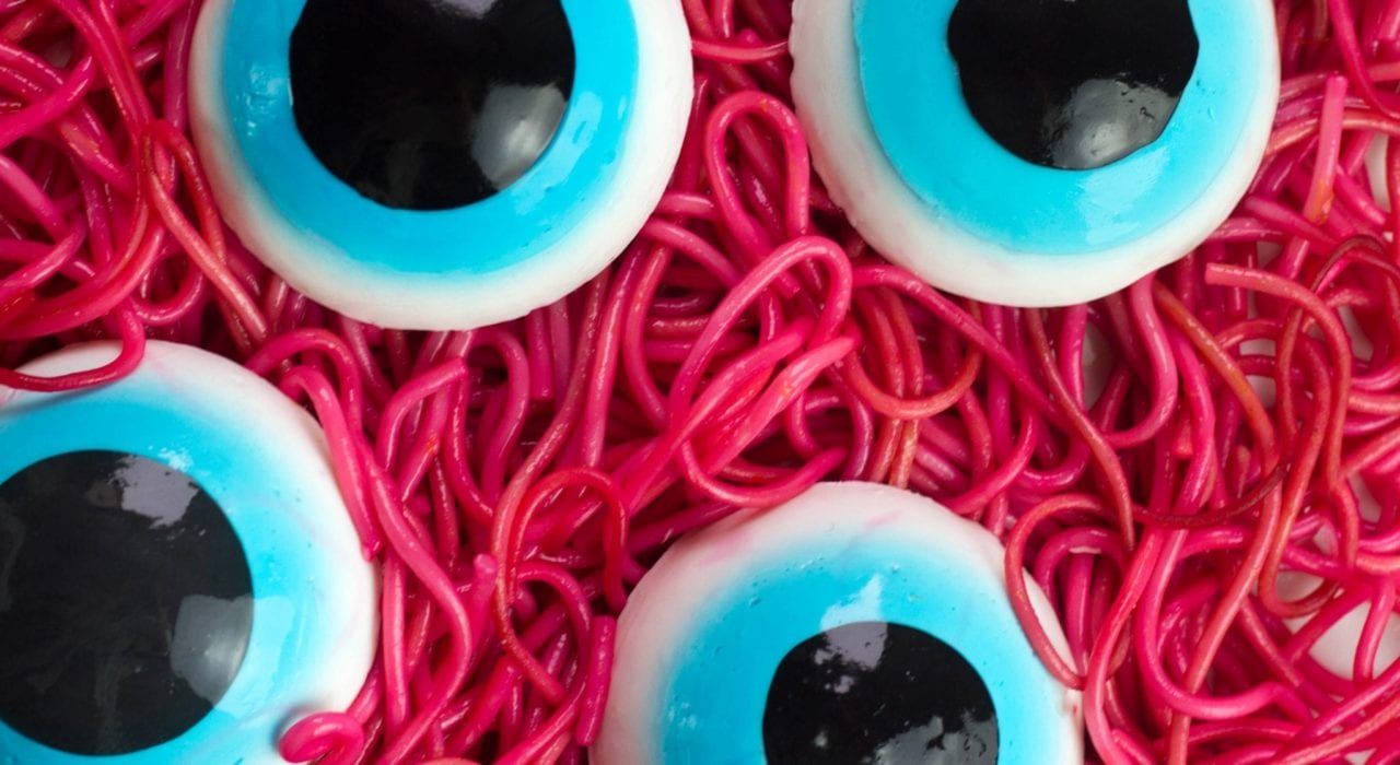 Giant edible Halloween eyeballs | Halloween Treats | Mas & Pas